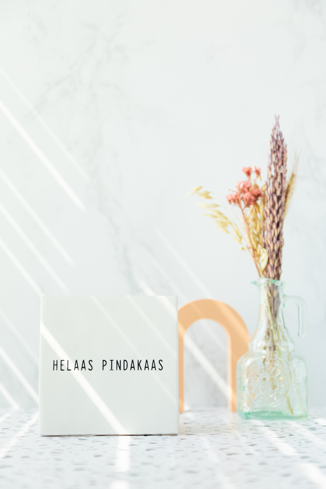 Tegelwijsheid – Helaas Pindakaas - Liefs Plien